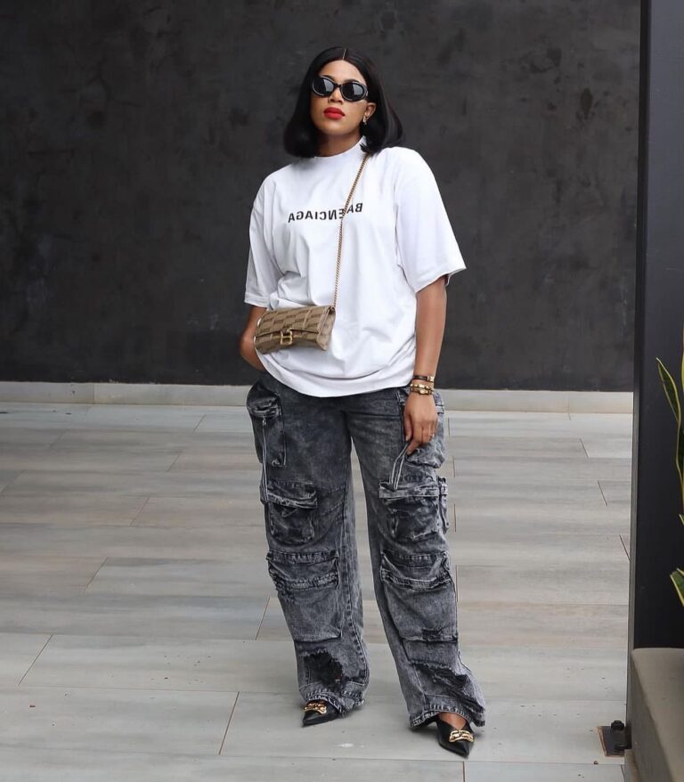 Weekend Chic 33 Stylish Outfits to Rock This Year (3) – Explore Trending