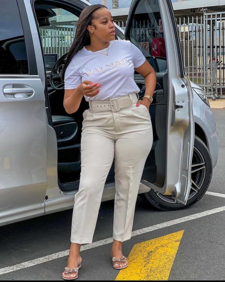 Weekend Wardrobe Wonders Stylish Outfit Ideas for Women to Shine (6) – Explore Trending