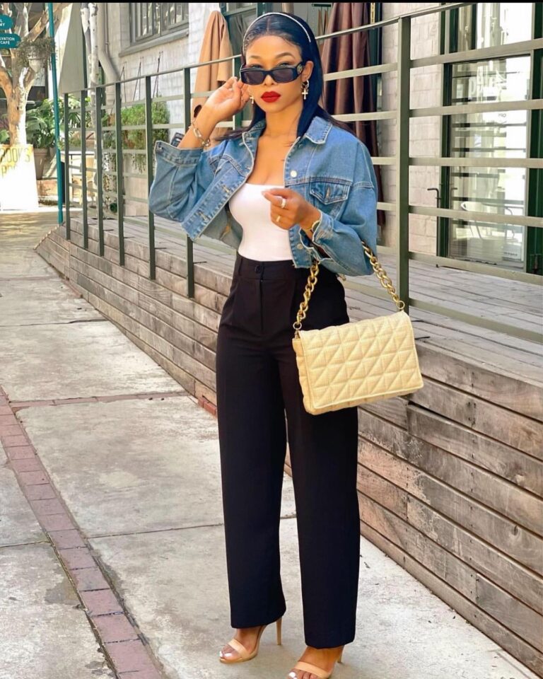 33 PHOTOS Chic Outfits for Women to Wear Anytime (4) – Explore Trending