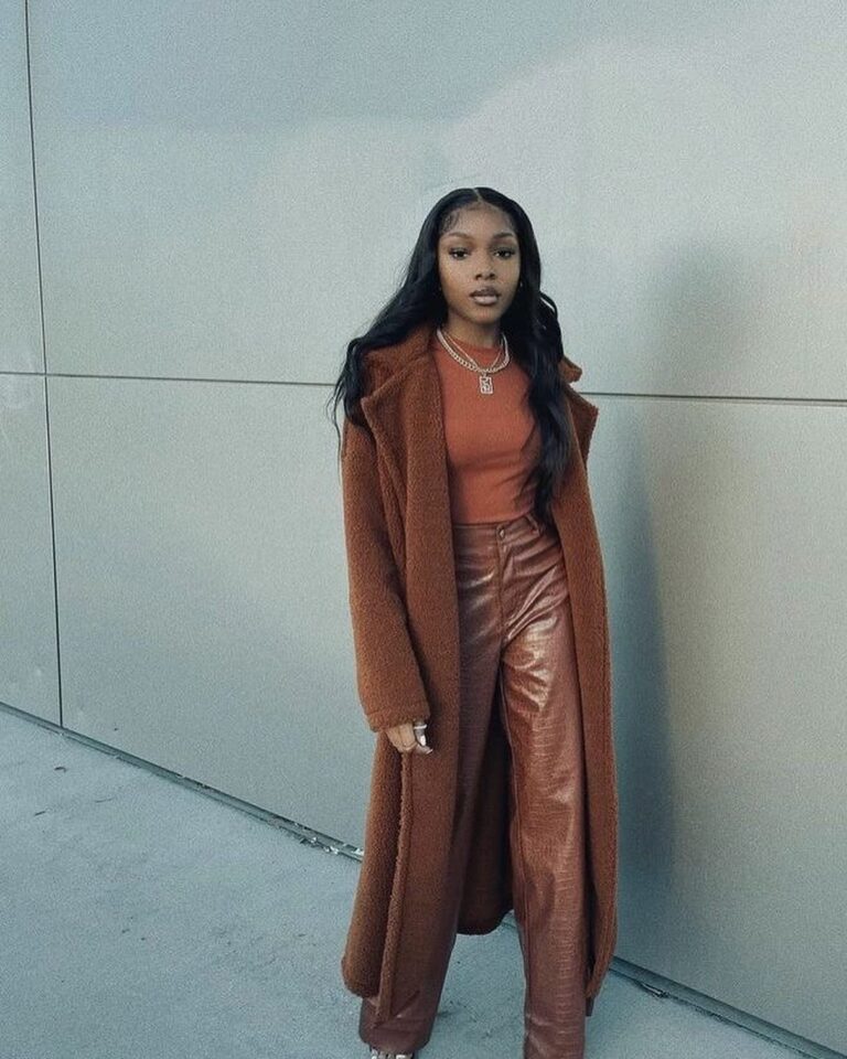 32 Casual Work Outfits That Make Dressing for the Office Totally ...