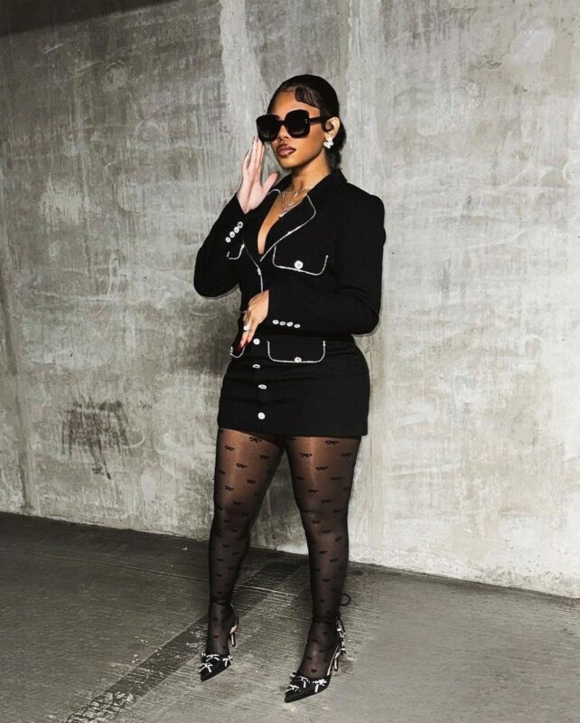 46 Chic Office Outfits to Wear to Work, According to Style Experts (42 ...