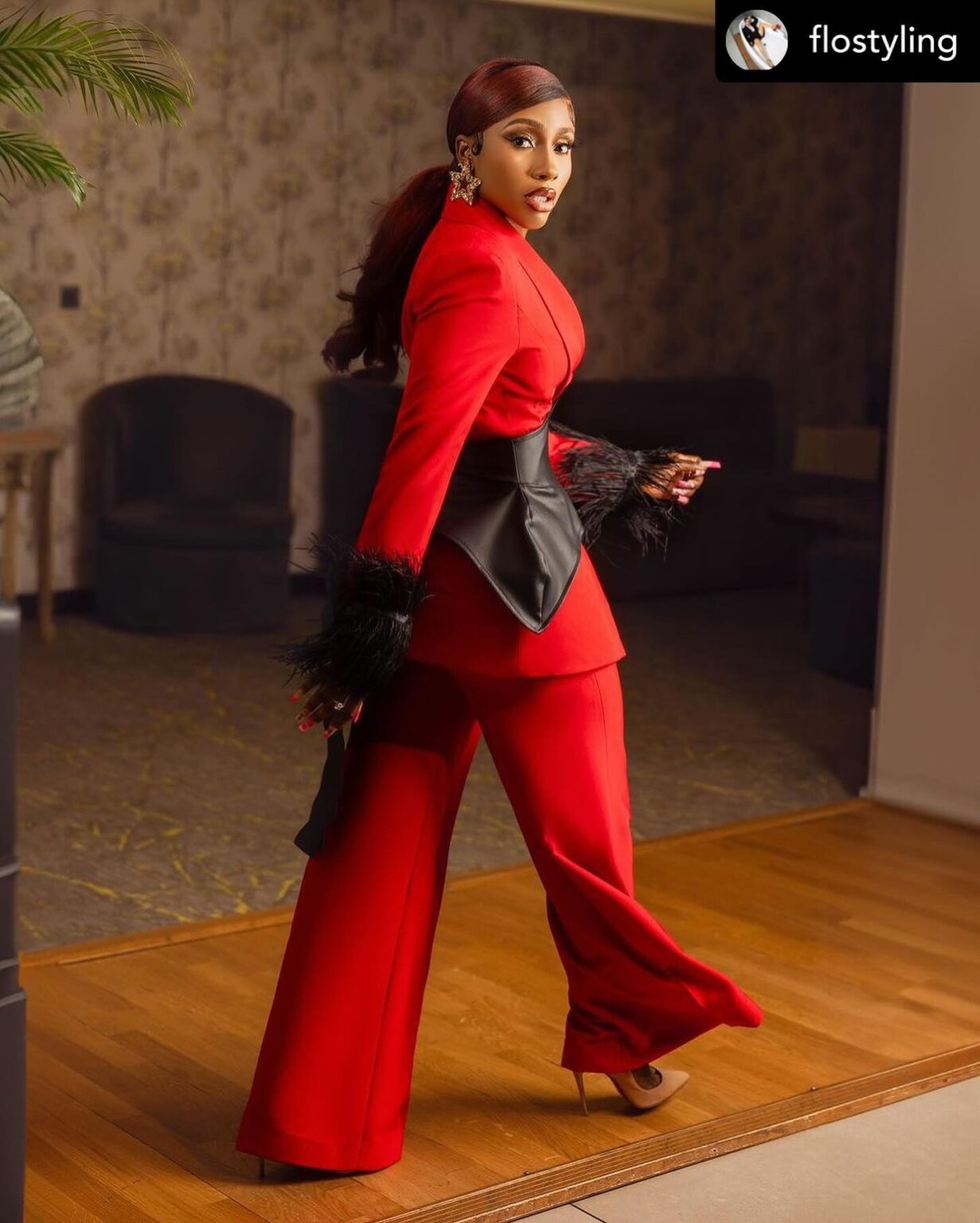 Bold in red! These stunning outfits show how to rock the color with ...