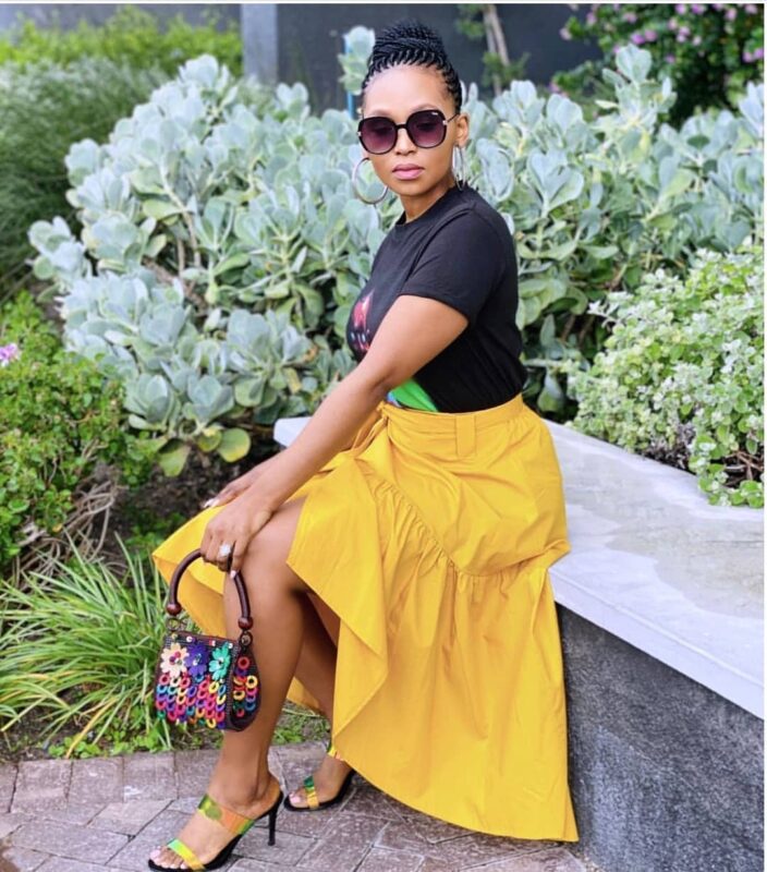 Sunny yellow looks Stand out this weekend with bold and bright outfit ...