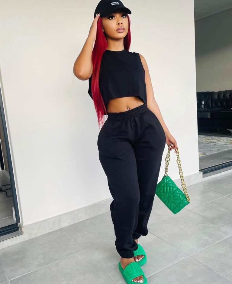 20 PHOTOS Cool Outfit Ideas For Women – From Casual To Chic (12 ...